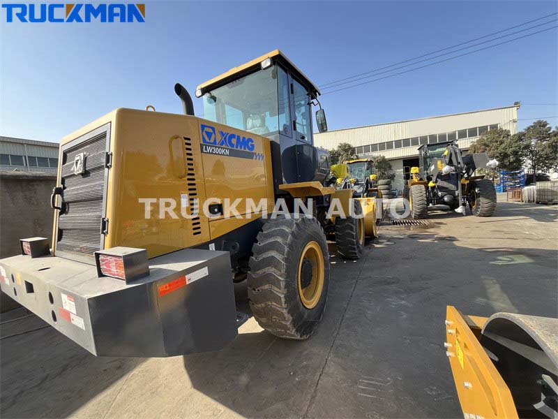 XCMG 3 Ton Wheel Loader LW300KN Get To Peru