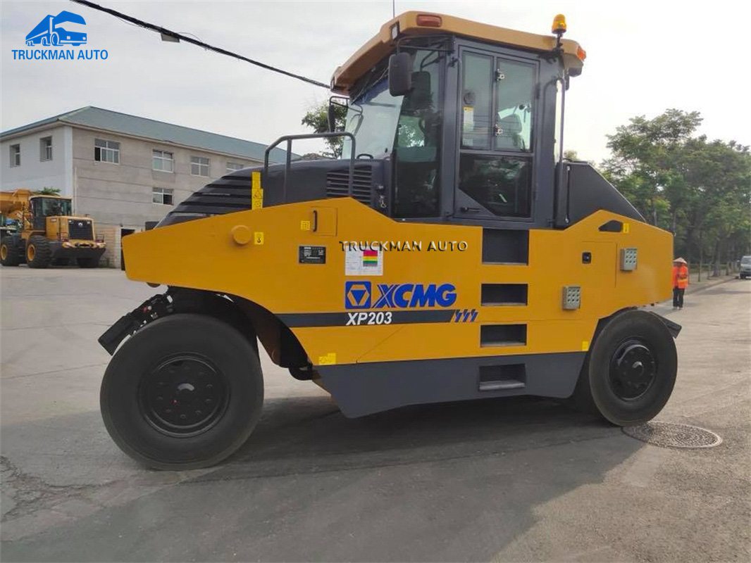 Construction Machinery XP203 XCMG 20 Ton Pneumatic Tyre Vibratory Roller