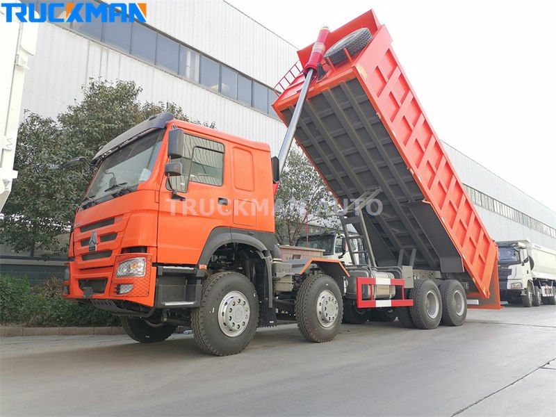 400HP SINOTRUCK 12 Wheel Tipper Truck For Rwanda