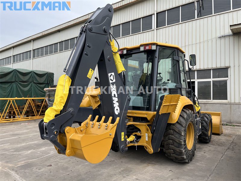 XCMG XC870K Backhoe Loader
