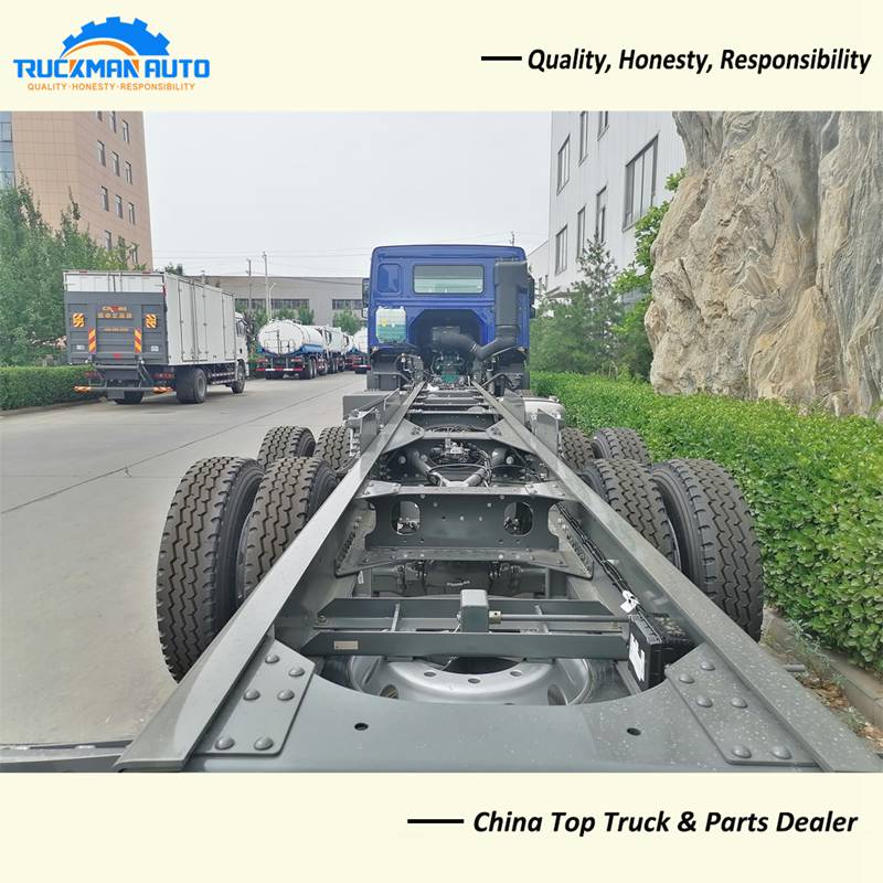 50 Tons 8x4 SINOTRUK HOWO Truck Chassis