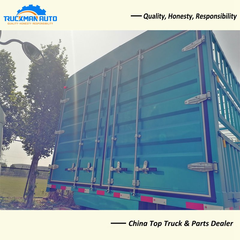 400HP 12 Wheel SINOTRUCK 50 Tons Lorry Truck